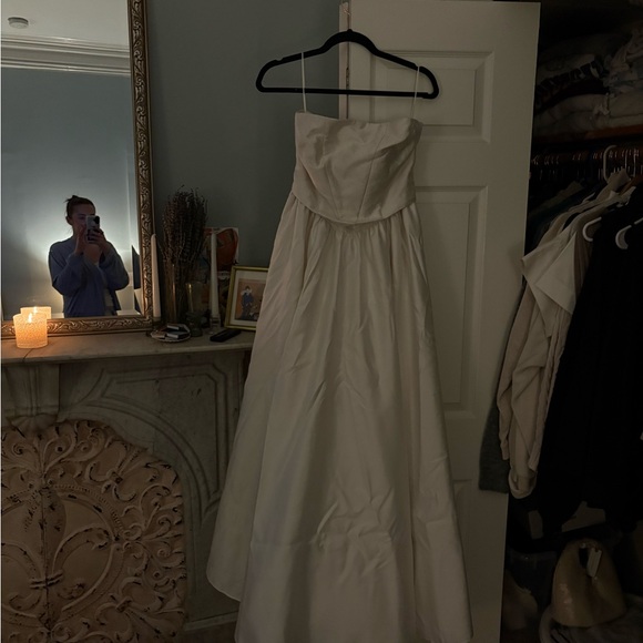 Anthropologie | Dresses | Elegant White Strapless Gown | Poshmark